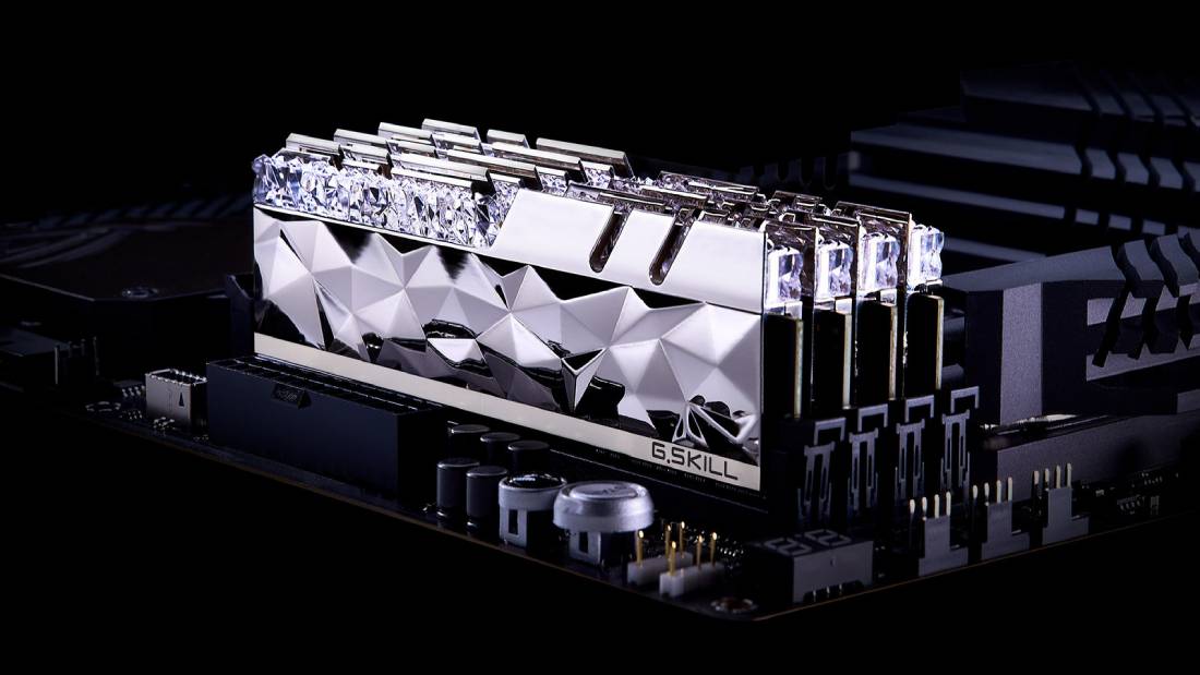 แรมพีซี G.Skill Ram PC DDR4 32GB/3600MHz.CL16 (16GBX2) Trident Z Royal ...